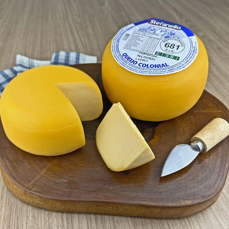Queijo Colonial embalagem 700g – Laticínio Stefanello